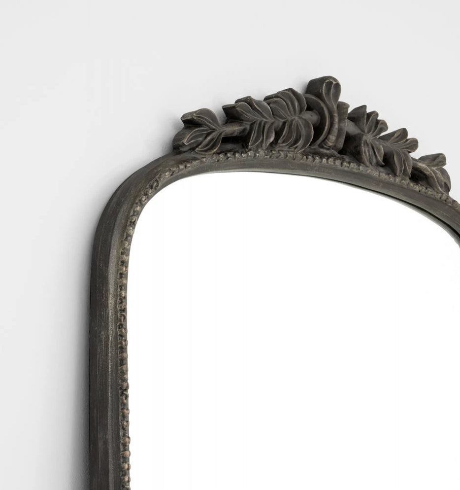 Audrey Leaner Mirror - Elegant Full-Length Home Decor — Masterpiece Mirrors